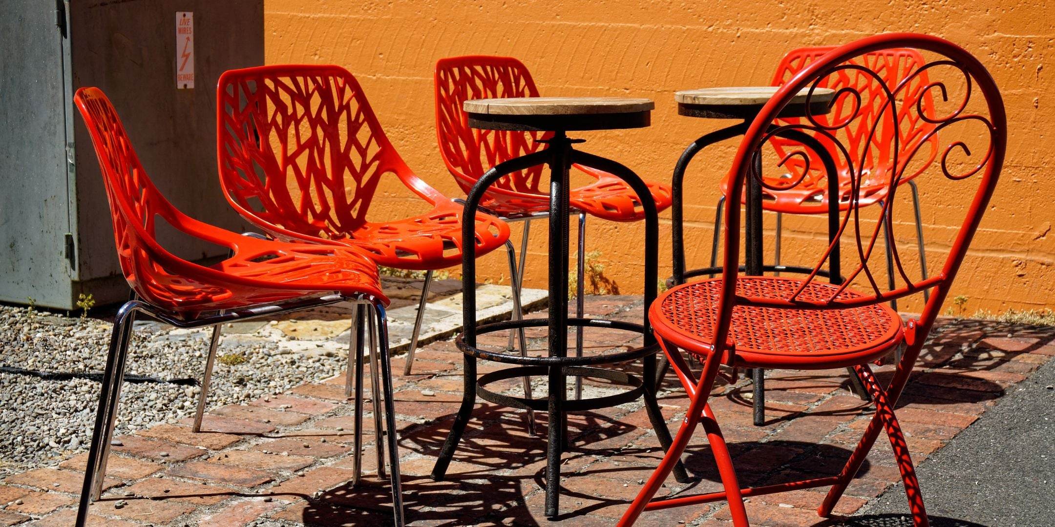 Benefits of Stackable Chairs – Megafurniture