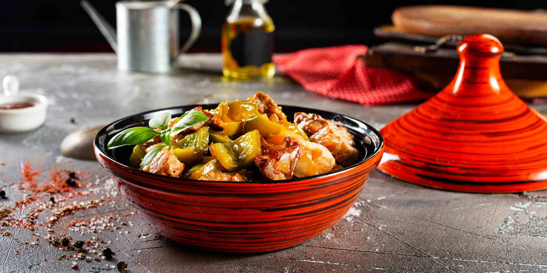 Exploring Singaporean Cuisine with Ceramic Cookware – Megafurniture